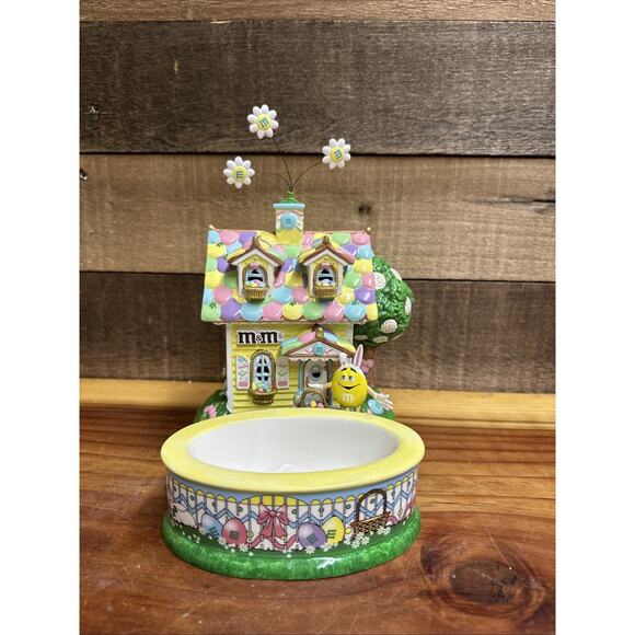 Department 56 | Accents | Dept 56 Mms Easter Bunny Lighted House And ...
